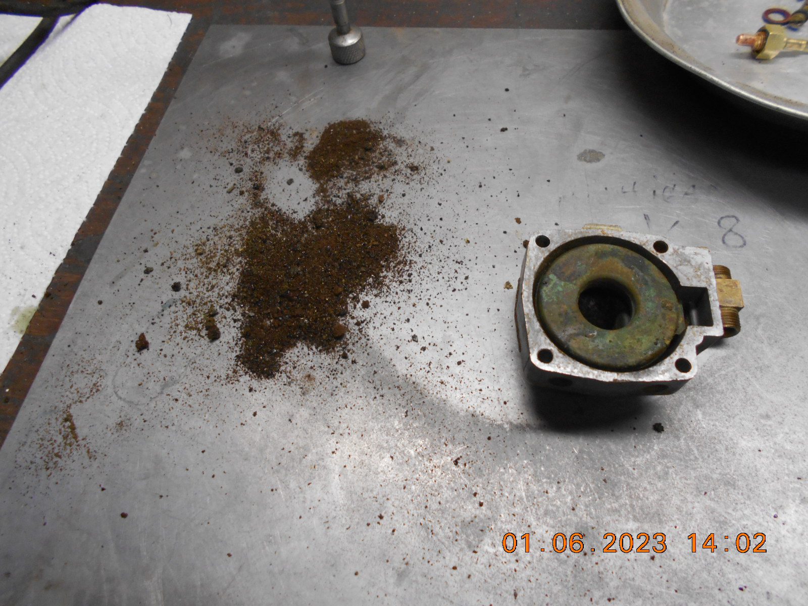 Topic: Dried gas? – Antique Outboard Motor Club,Inc