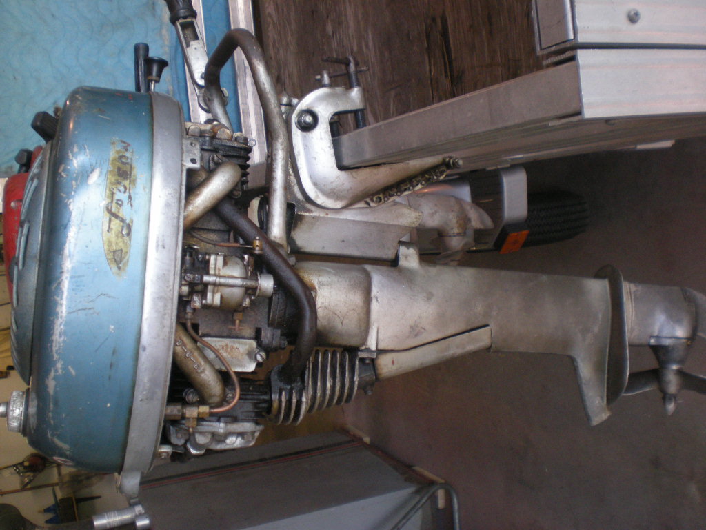 Topic: color chart for Lausons 1940-1956 – Antique Outboard Motor Club,Inc