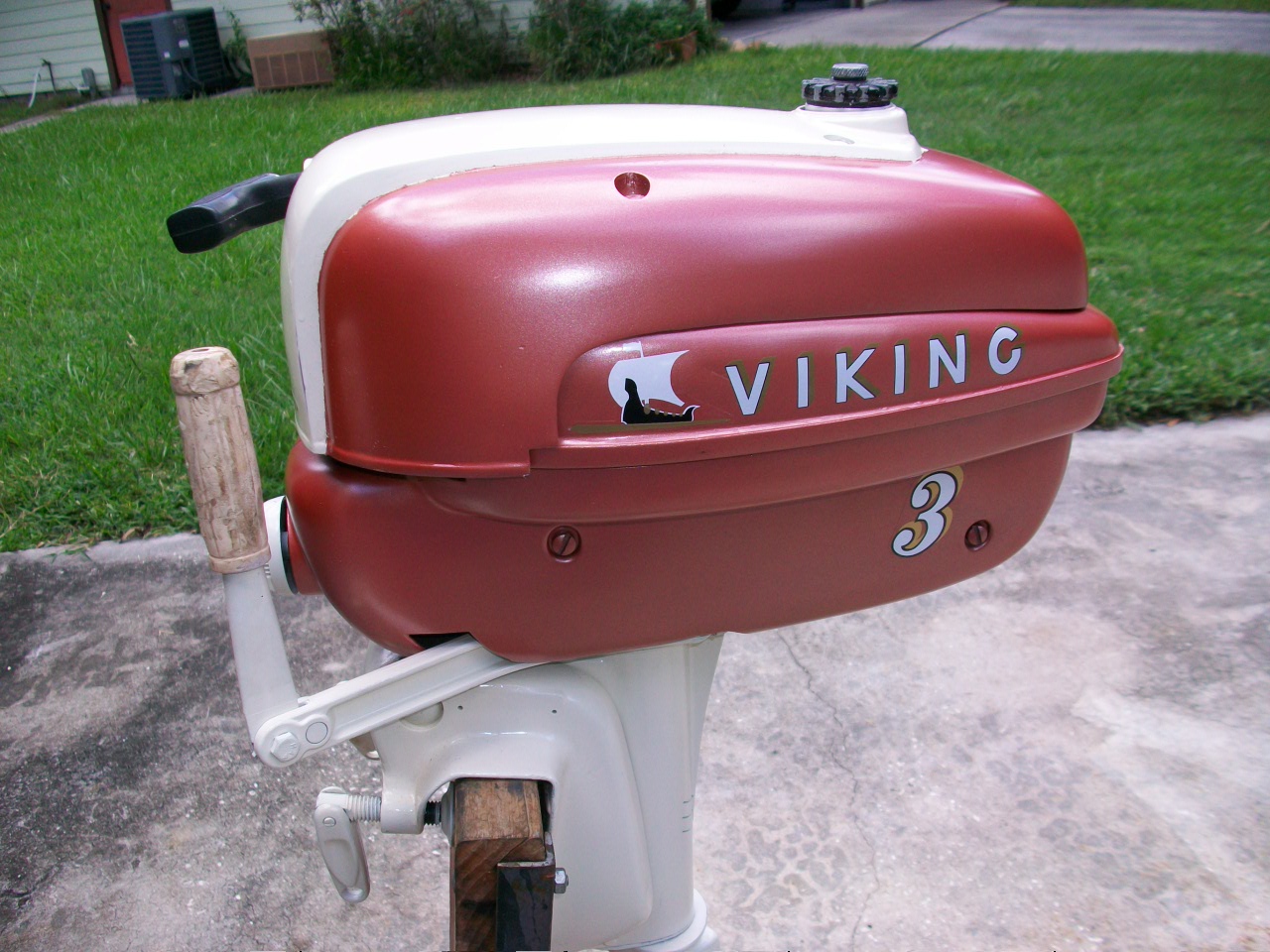 Topic: 1954 Gale mfg Hiawatha 3 hp – Antique Outboard Motor Club,Inc