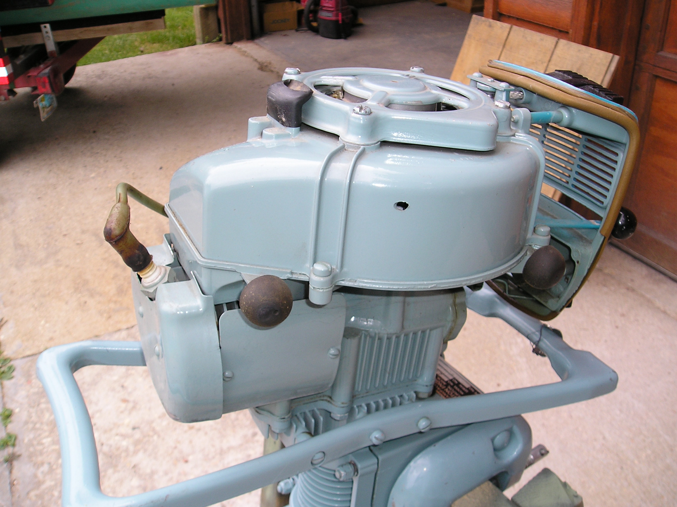 Topic: Clinton J-9 – Antique Outboard Motor Club,Inc