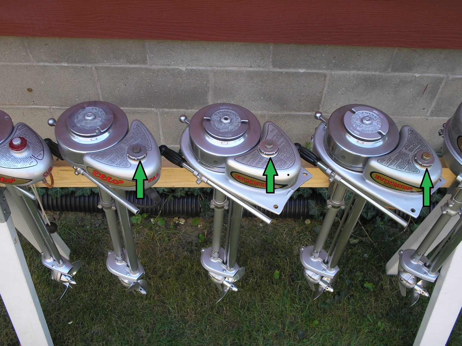 Topic: 1937-41 Elto Pal Gas Tank – Antique Outboard Motor Club,Inc