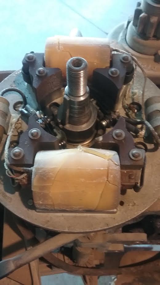 Topic: 1958 Oliver 16 hp Electric – Antique Outboard Motor Club,Inc