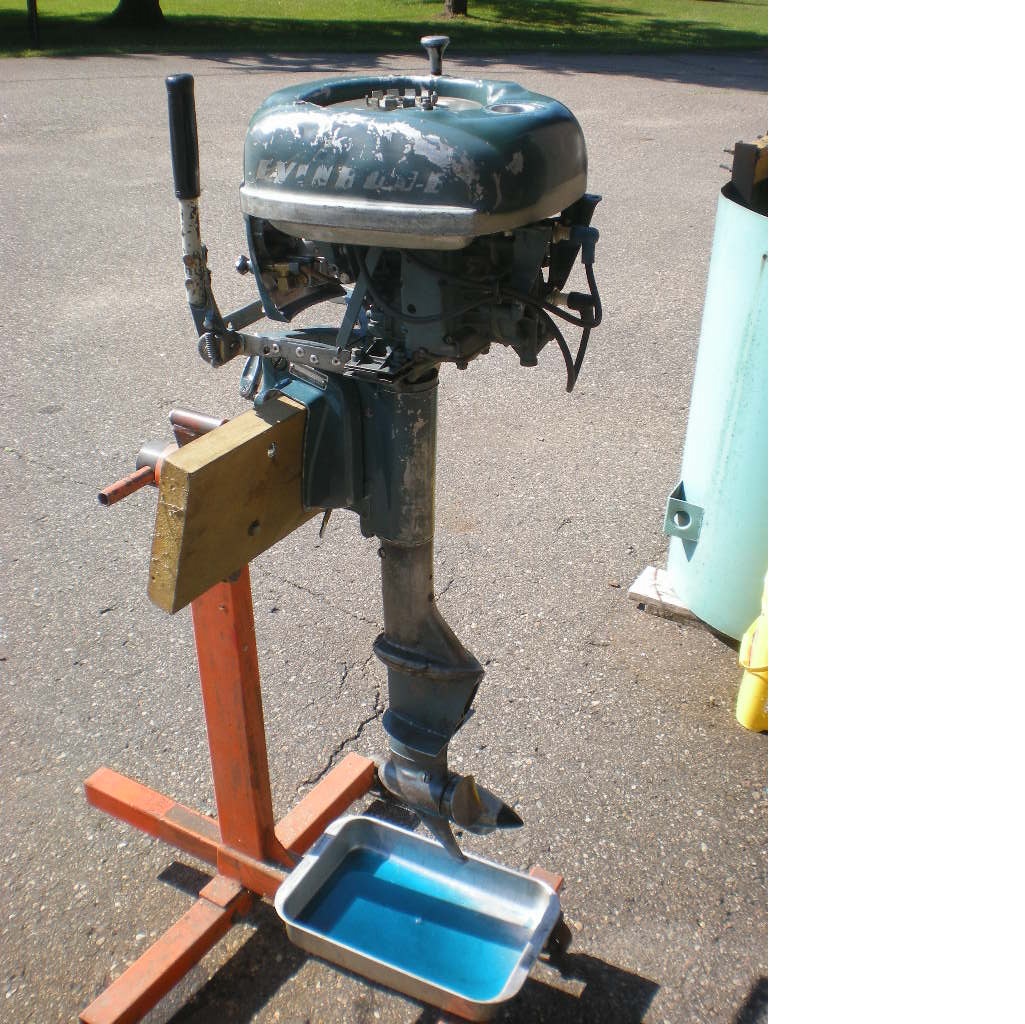Topic: Engine stand conversion ideas? – Antique Outboard Motor Club,Inc