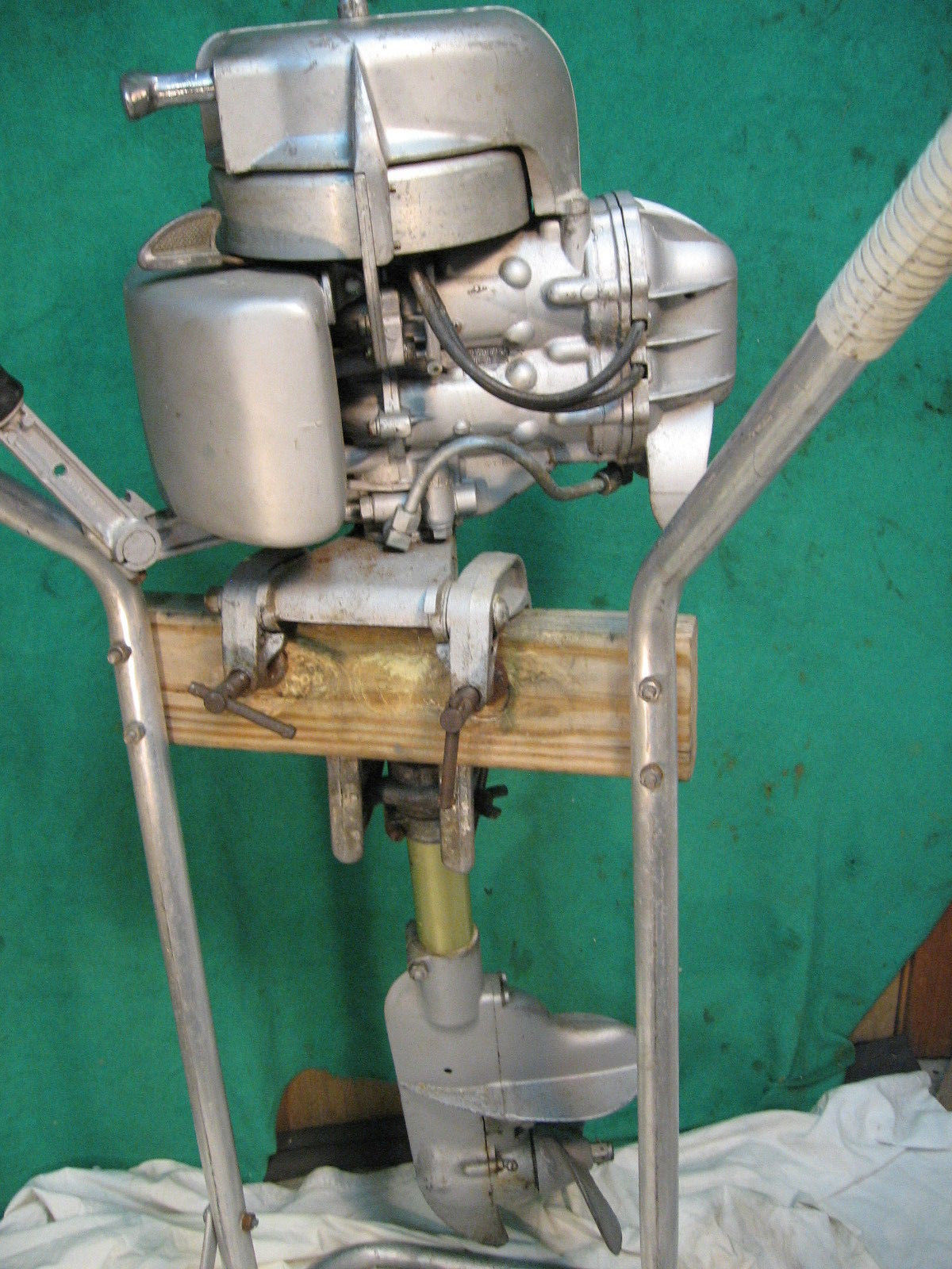 Topic: Old Johnson Motor Identification – Antique Outboard Motor Club,Inc